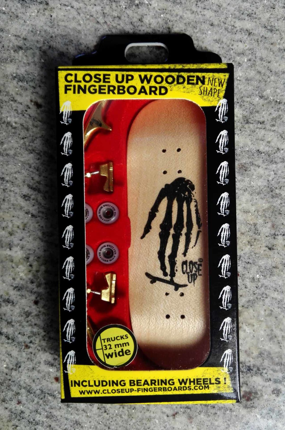 fingerboard set - Closeup Fingerskate - Finest fingerskateboards